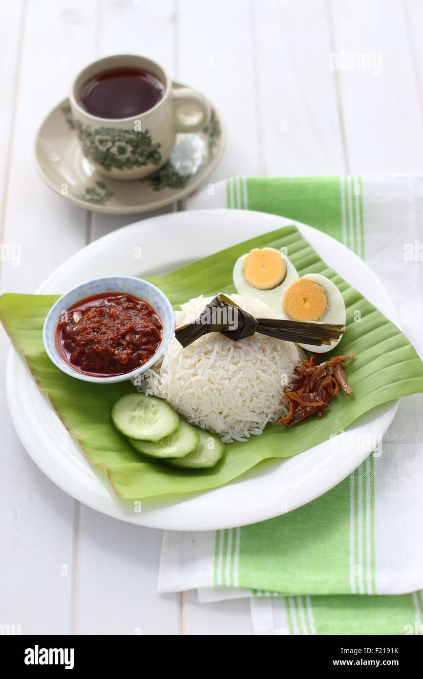 Traditional Malaysian breakfast called Nasi lemak Stock Photo - Alamy