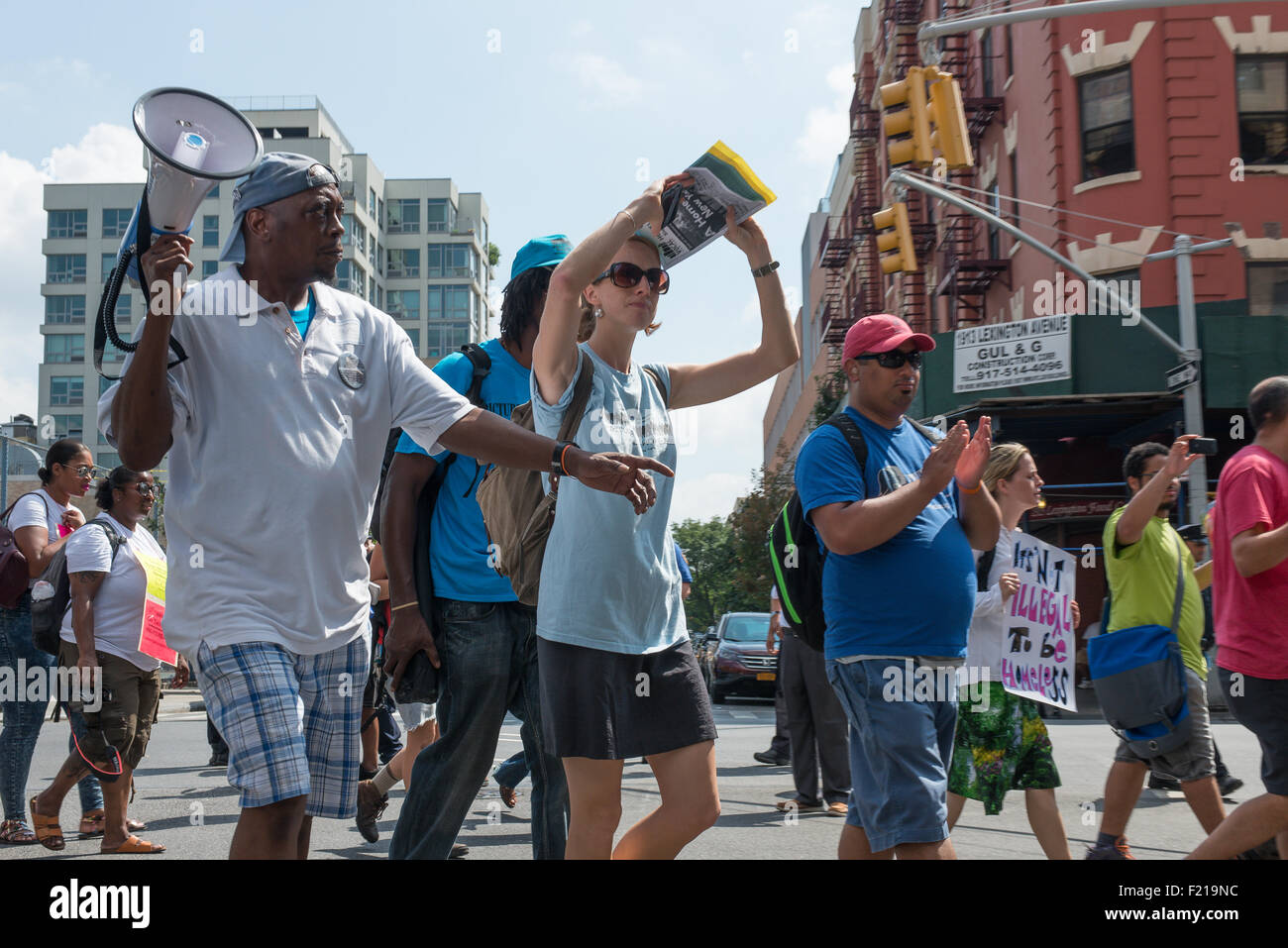 New york city police precinct sign hi-res stock photography and images ...