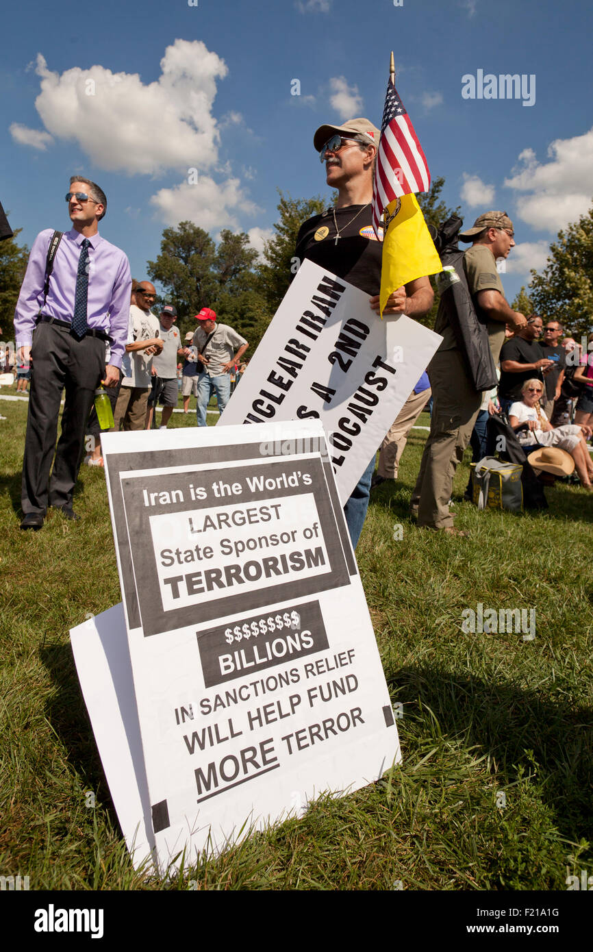 Washington DC, USA. 9th September, 2015. Tea Party members in the ...