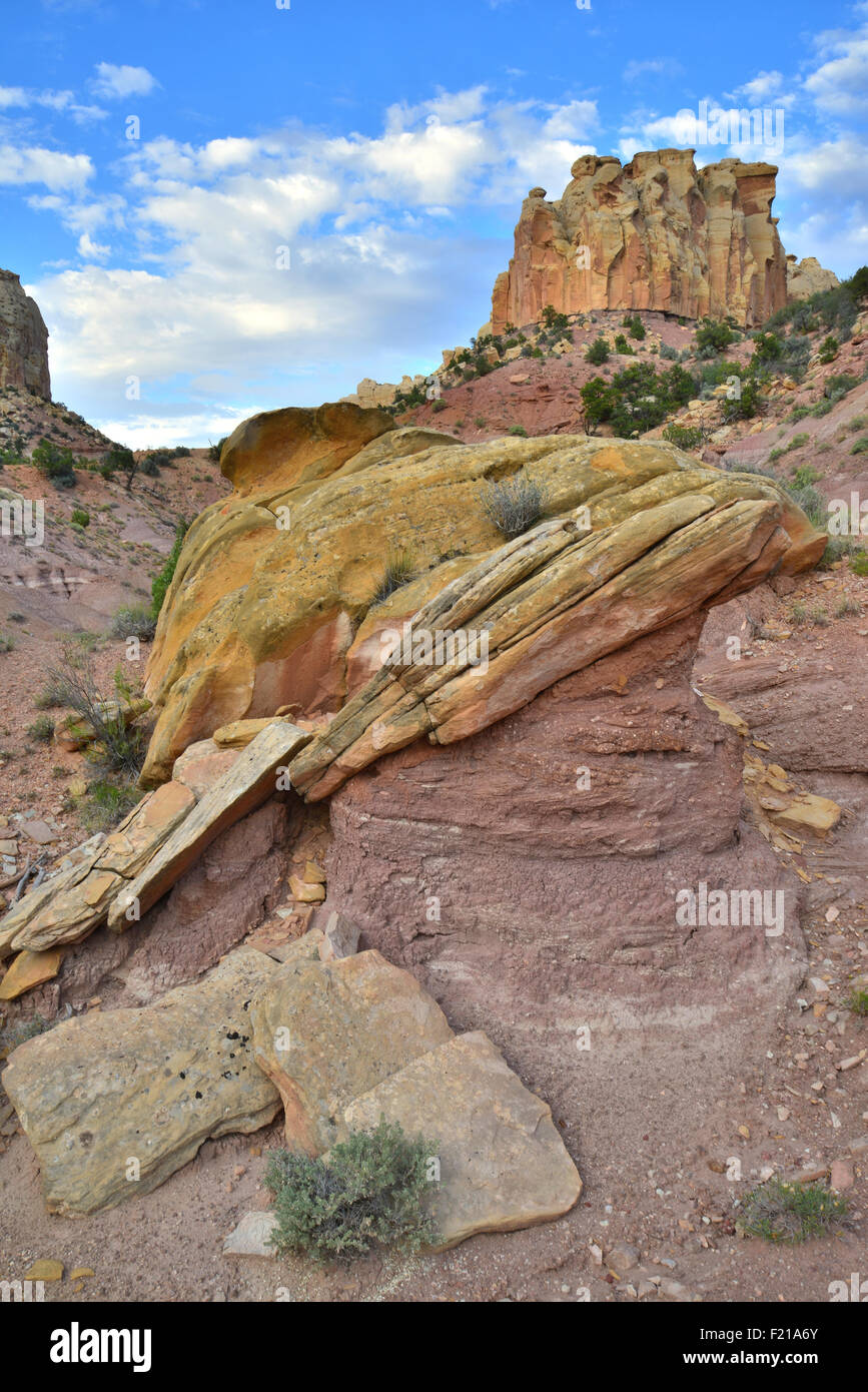 Canyon walls along Burr Trail Road (Boulder Notom Road) in Grand ...