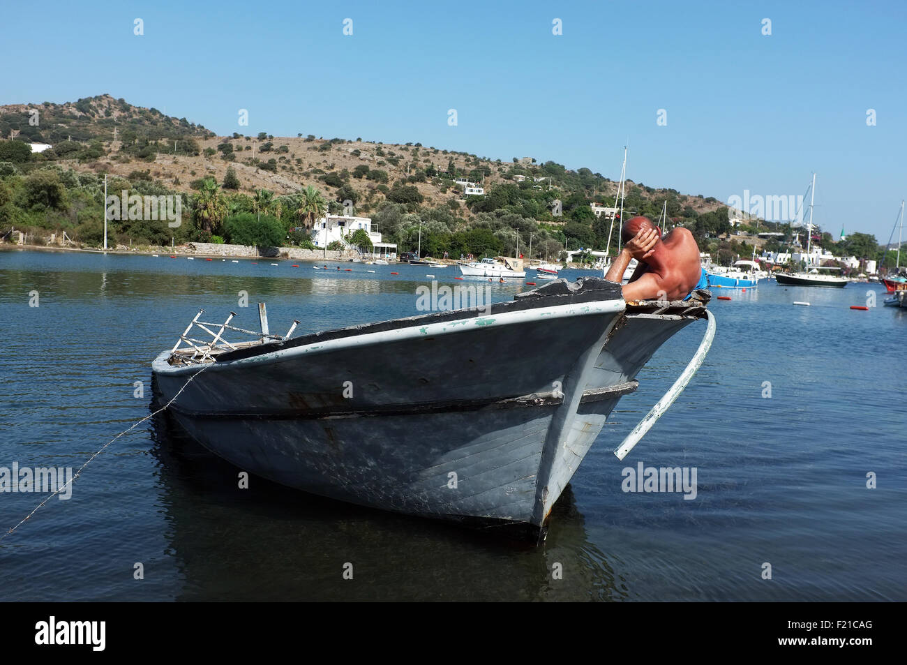 Sinked hi-res stock photography and images - Alamy