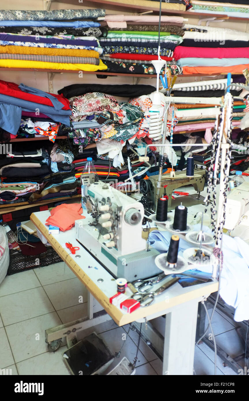 Traditional tailor hi-res stock photography and images - Alamy