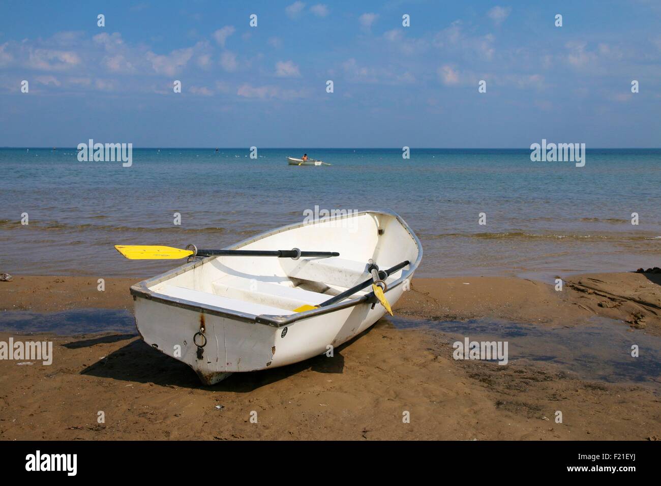 Lifeguard service hi-res stock photography and images - Alamy