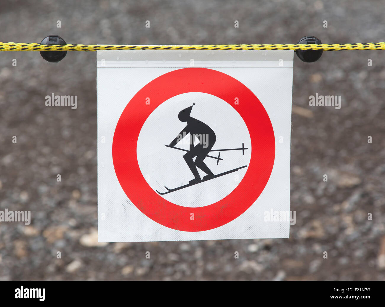 No ski sign - forbidden to ski in this area Stock Photo - Alamy
