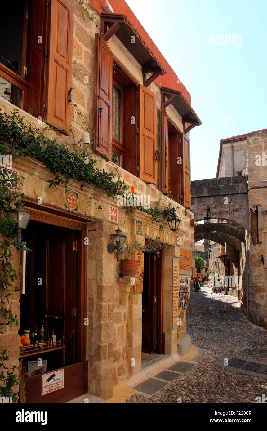 Rhodes old town hi-res stock photography and images - Alamy