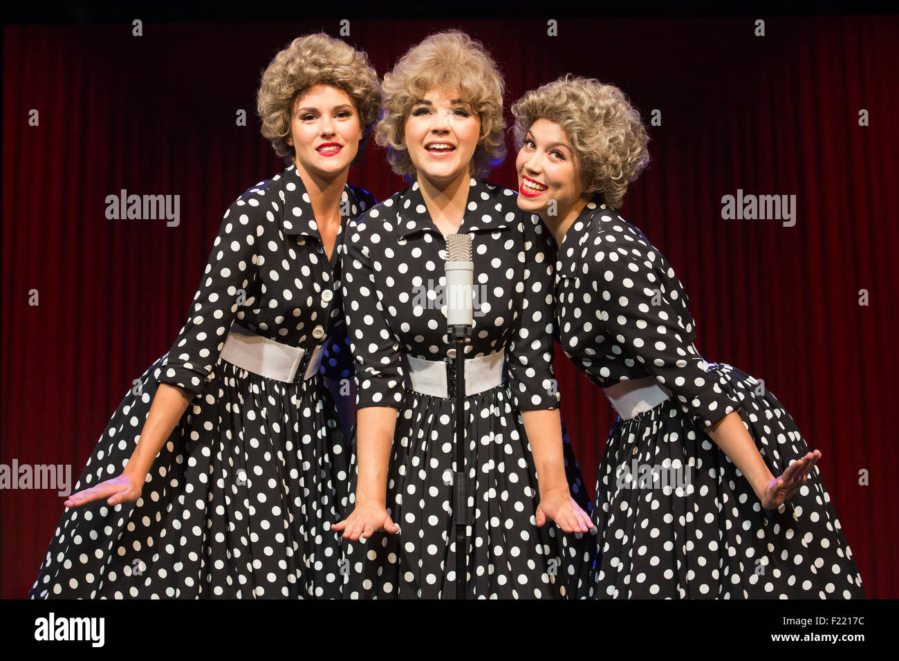 L-R: Megan Makin, Alison Arnopp, Amanda Digon as The Lana Sisters ...