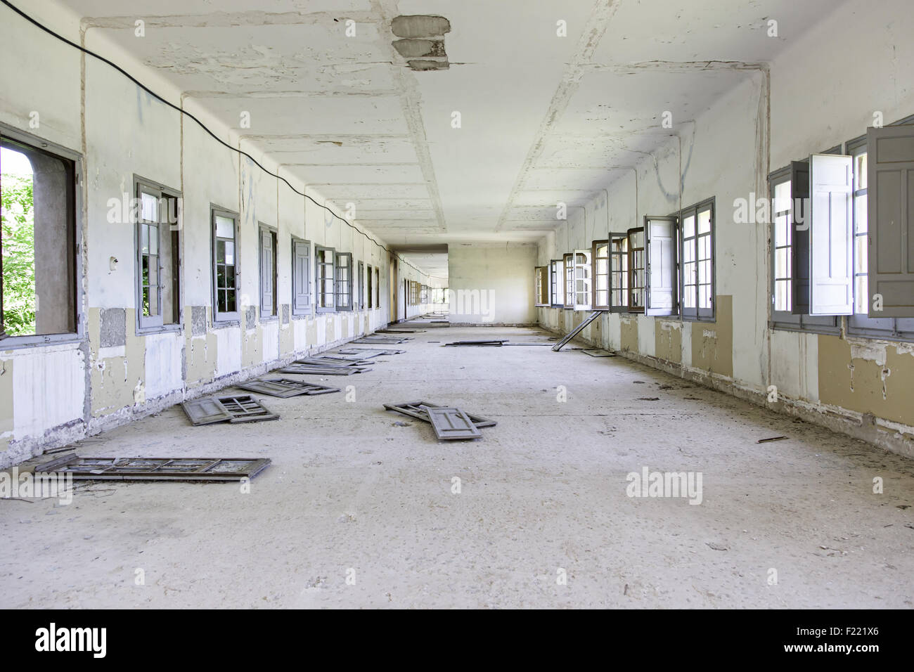 Haunted house, detail of a terrifying home, fear and terror Stock Photo ...