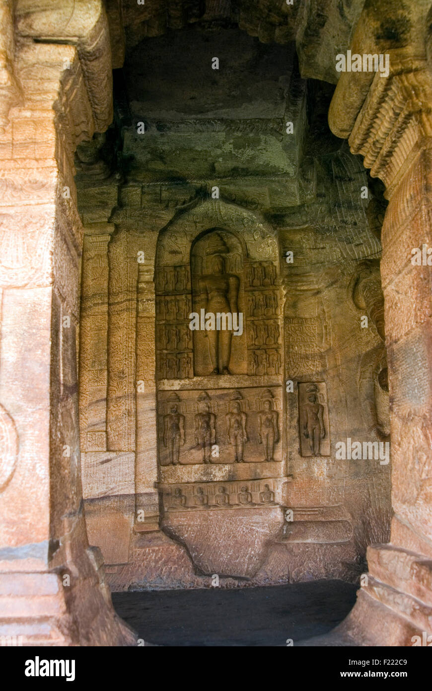 Dharma cave hi-res stock photography and images - Alamy