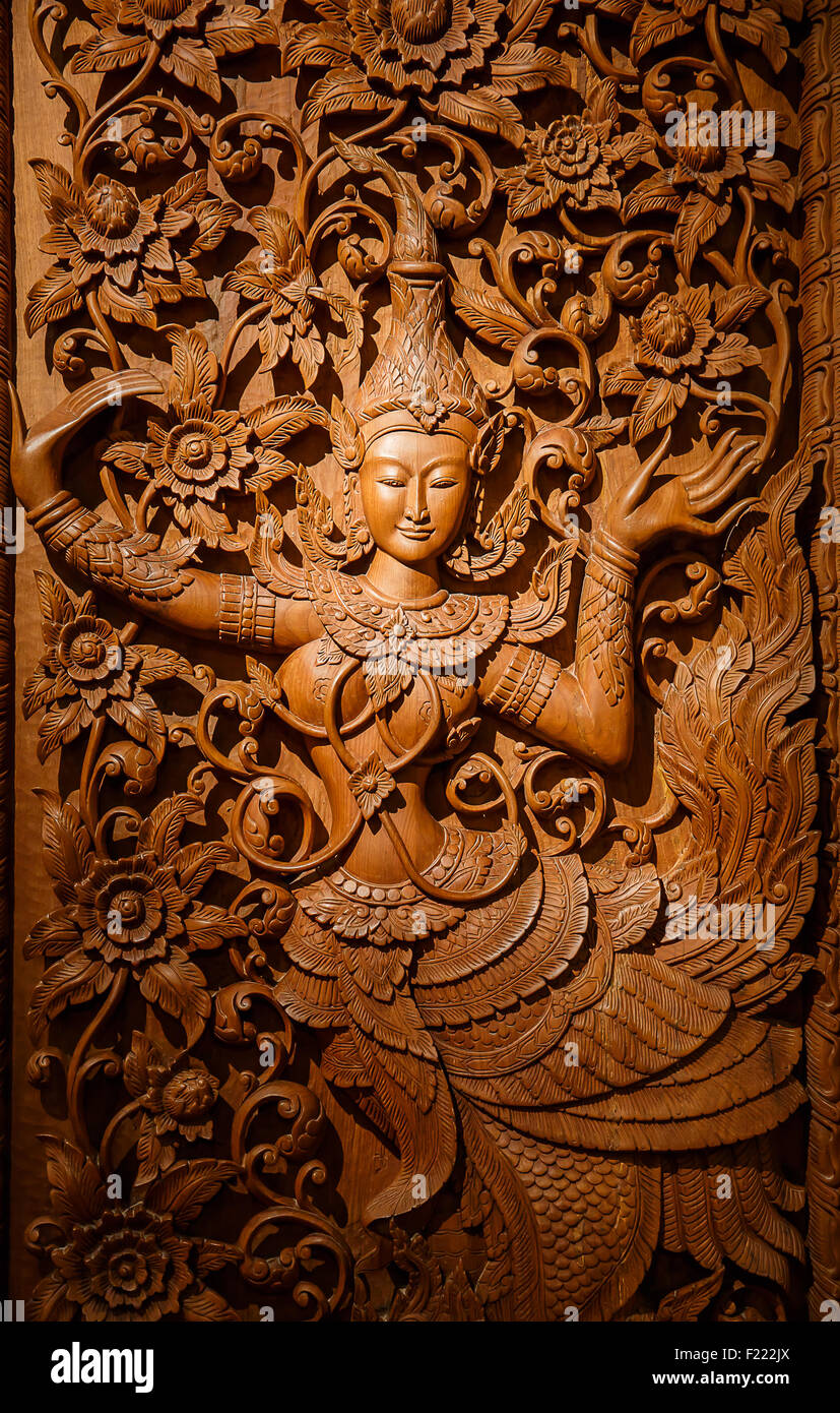 wood carving art Stock Photo - Alamy