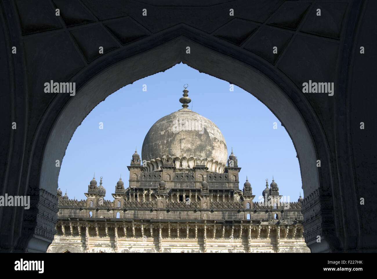 Bijapurinterior hi-res stock photography and images - Alamy