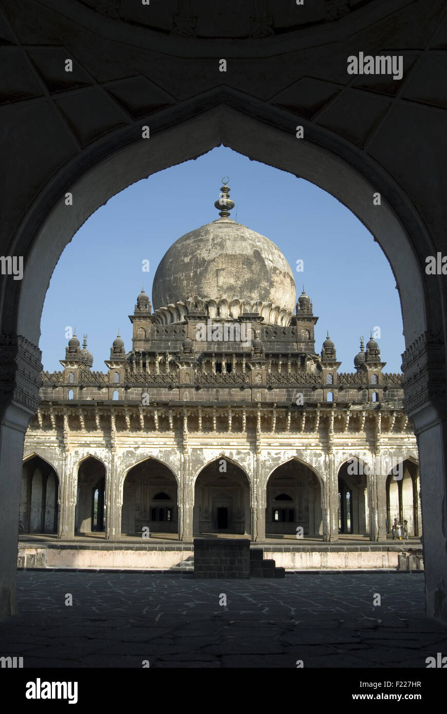 Bijapurinterior hi-res stock photography and images - Alamy