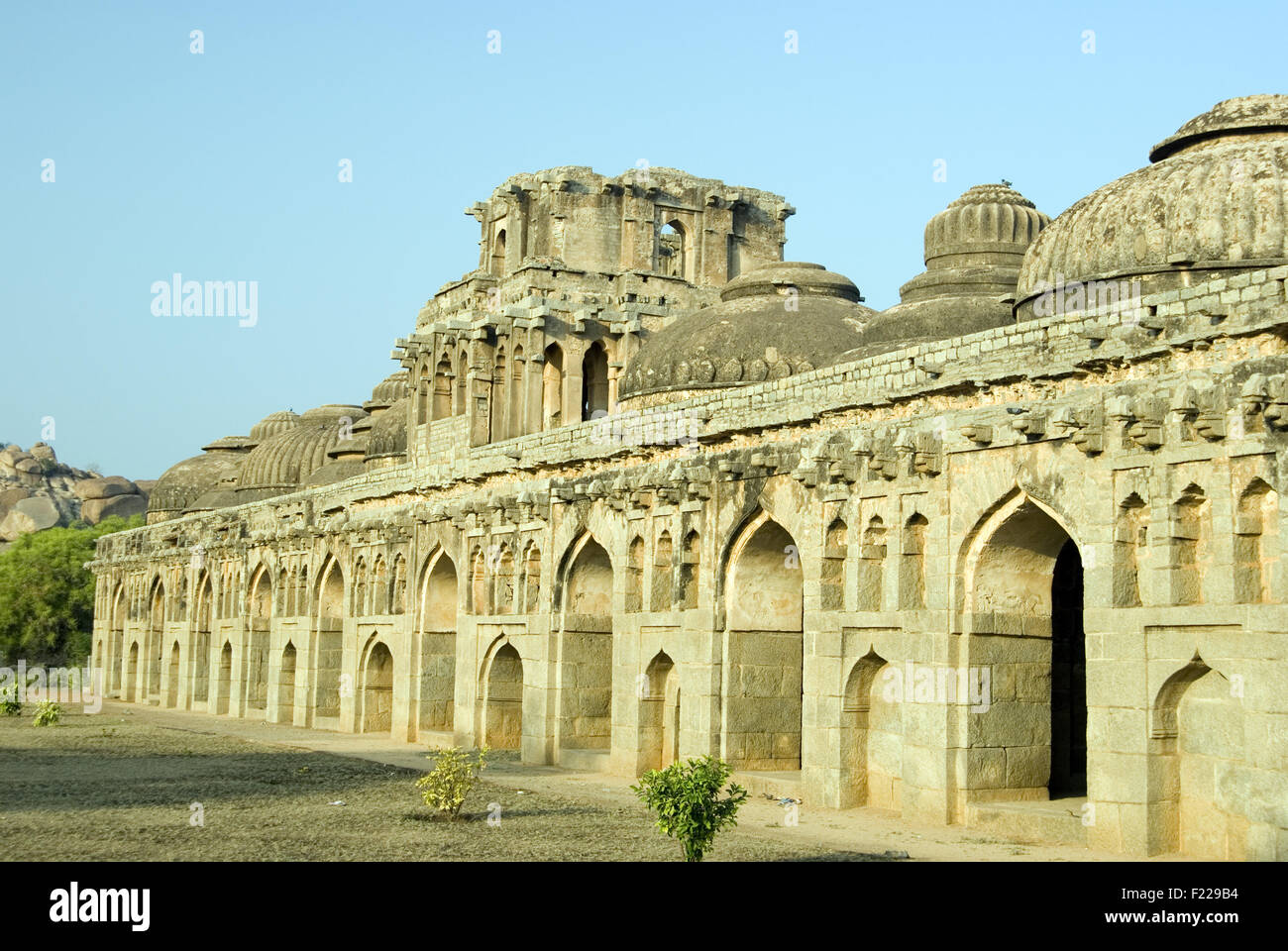 INDIA,KARNATAKA,HAMPI ELEPHANT STABLE AT HAMPI Stock Photo - Alamy