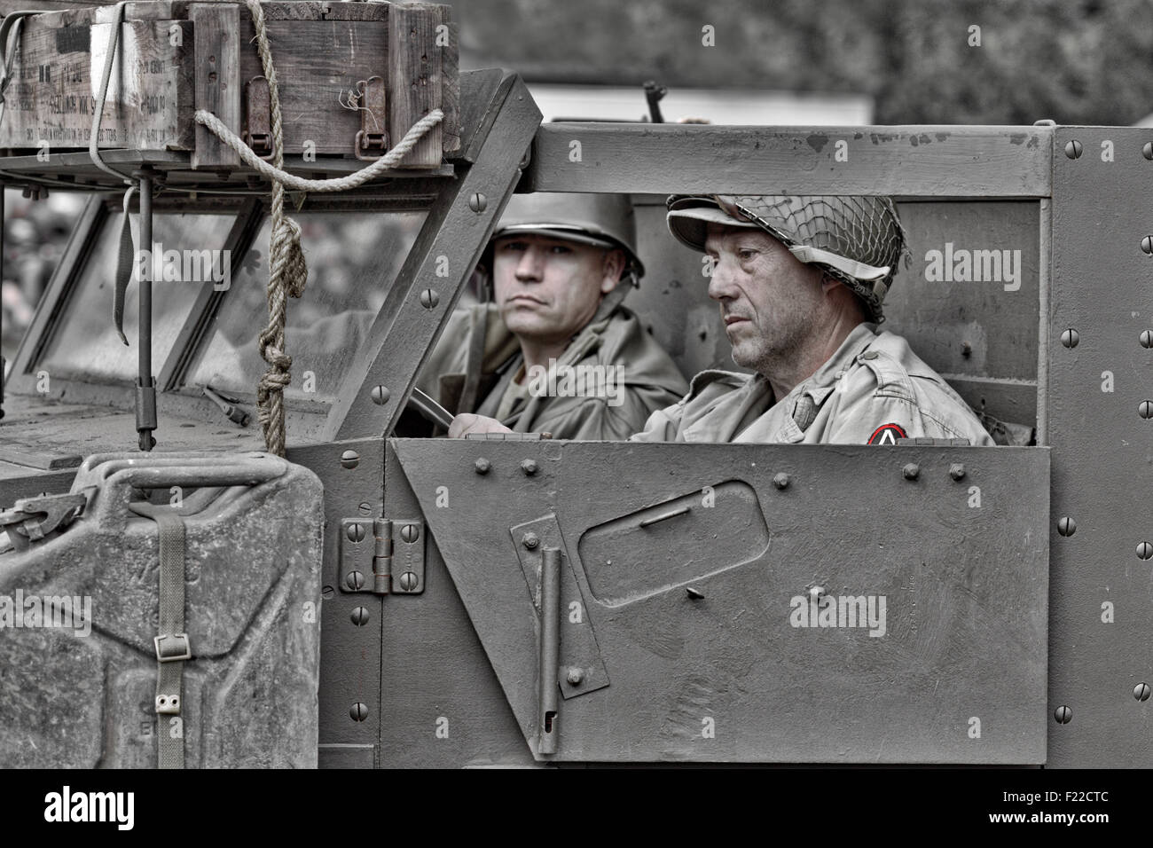 World war 11 soldiers on the battlefield Stock Photo - Alamy