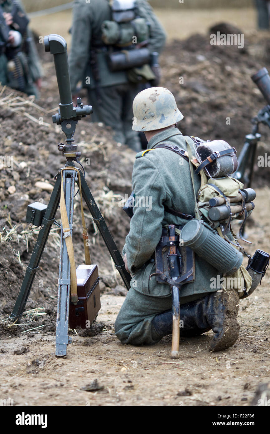 World war 11 soldiers on the battlefield Stock Photo - Alamy