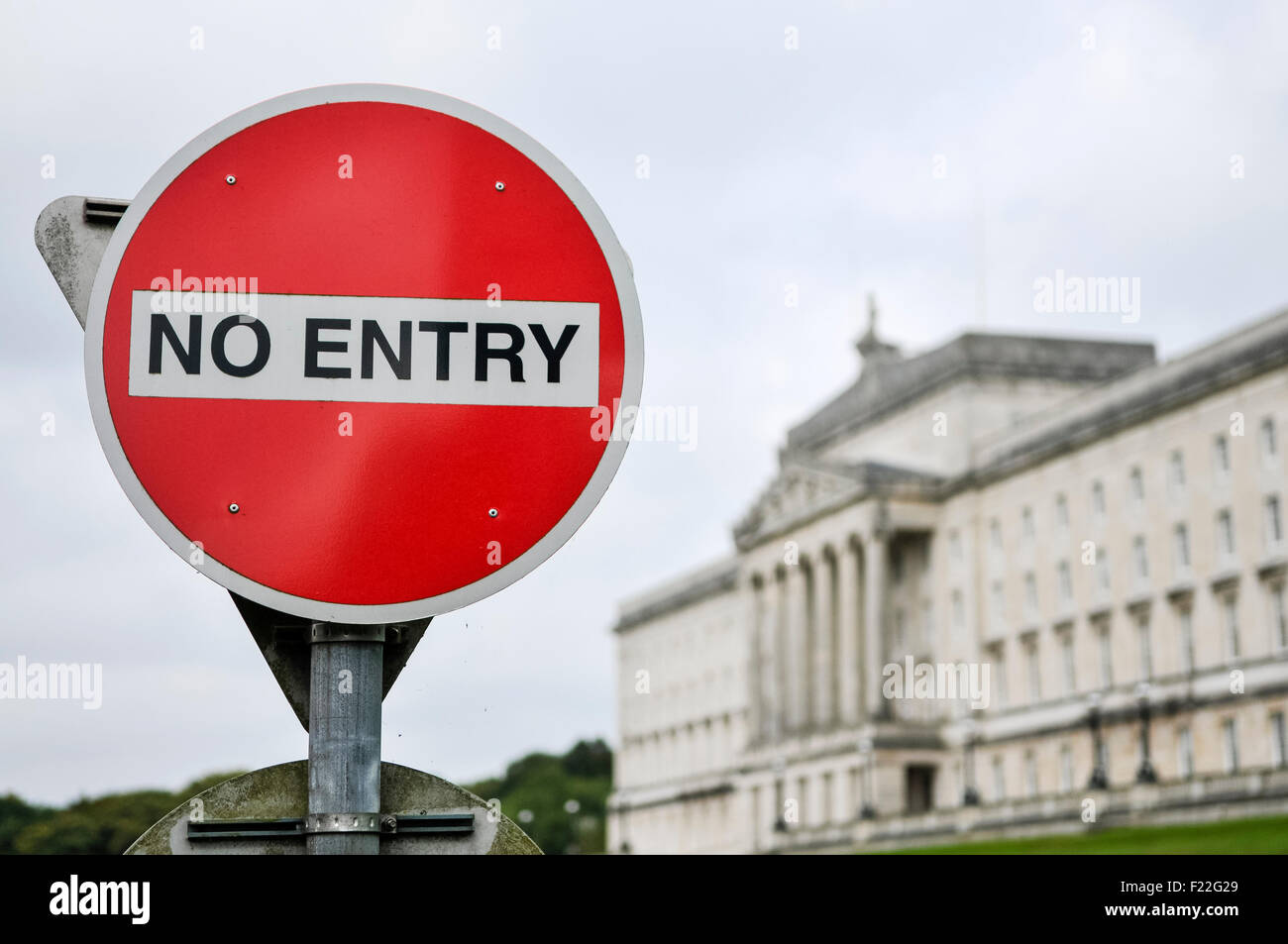 Outside parliament buildings in belfast hi-res stock photography and ...