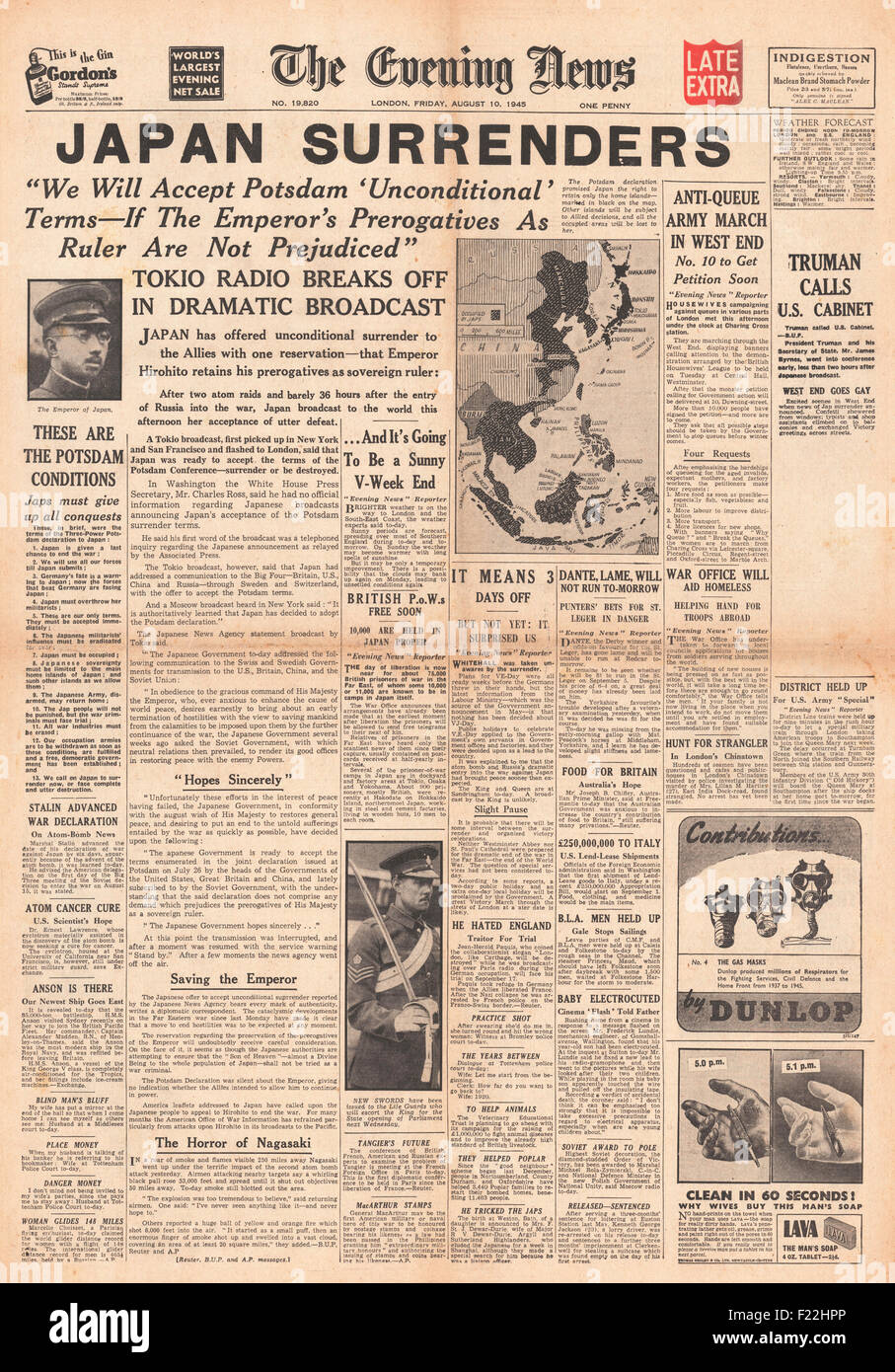 Surrender of japan 1945 hi-res stock photography and images - Alamy