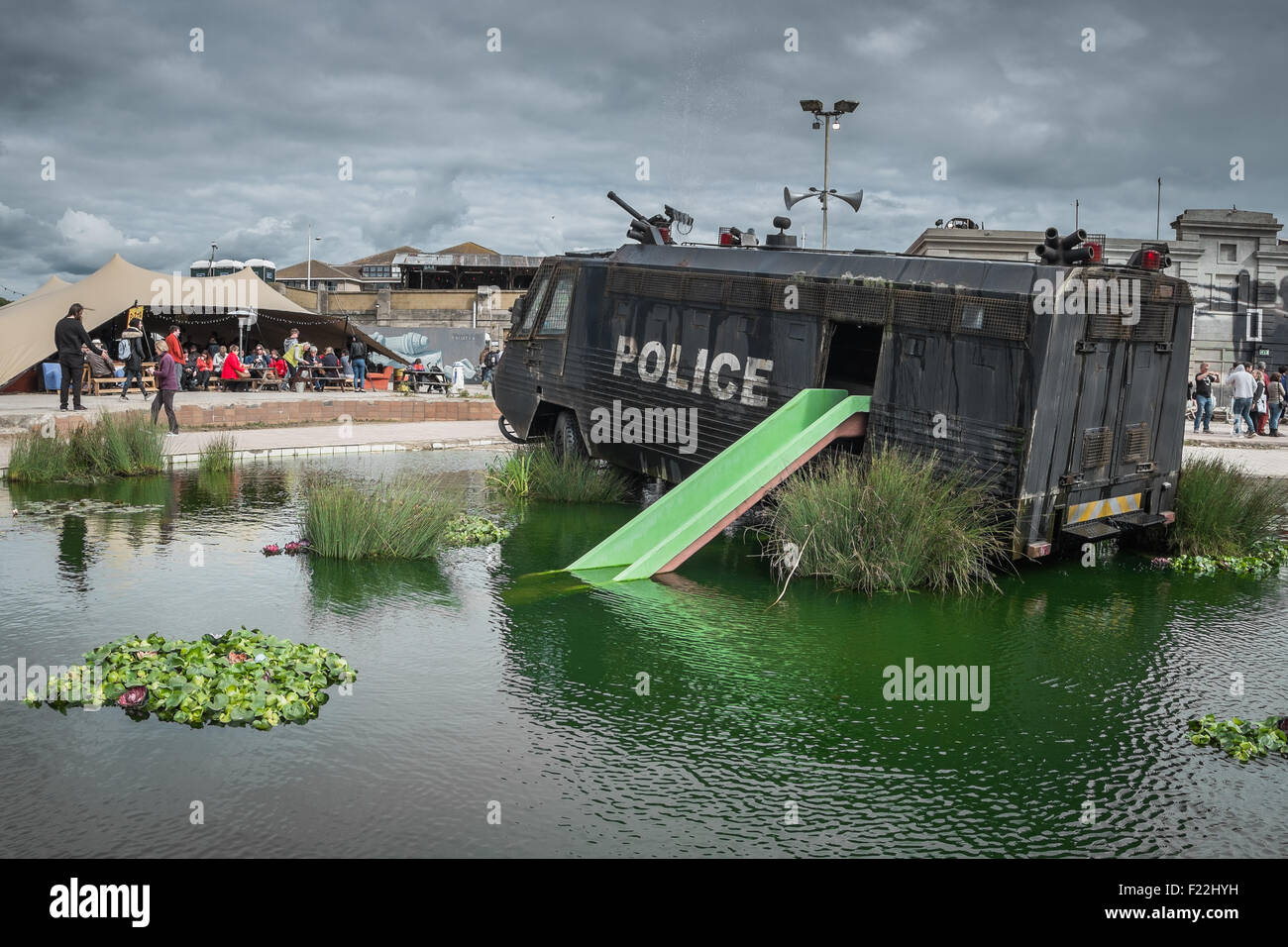 Riot Police Uk High Resolution Stock Photography and Images - Alamy