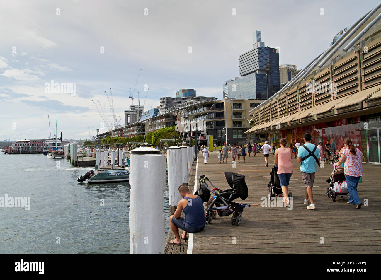 People at Darling Harbour Water Front Sydney NSW Australia Stock Photo ...