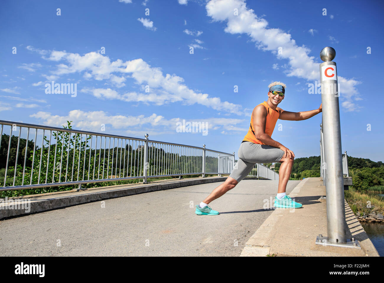 Running jogging competition hi-res stock photography and images - Alamy