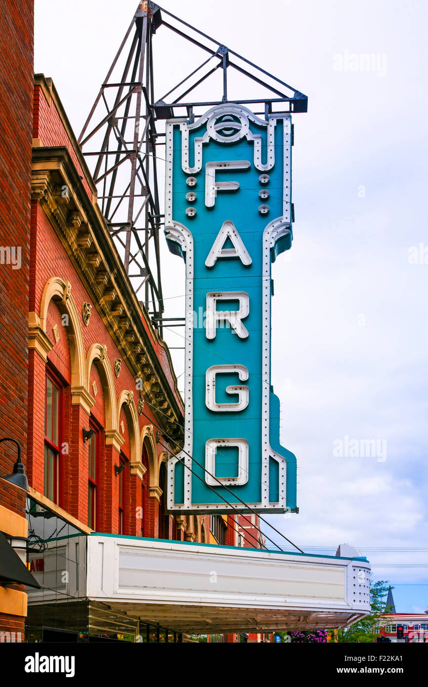 Fargo north dakota broadway hi-res stock photography and images - Alamy