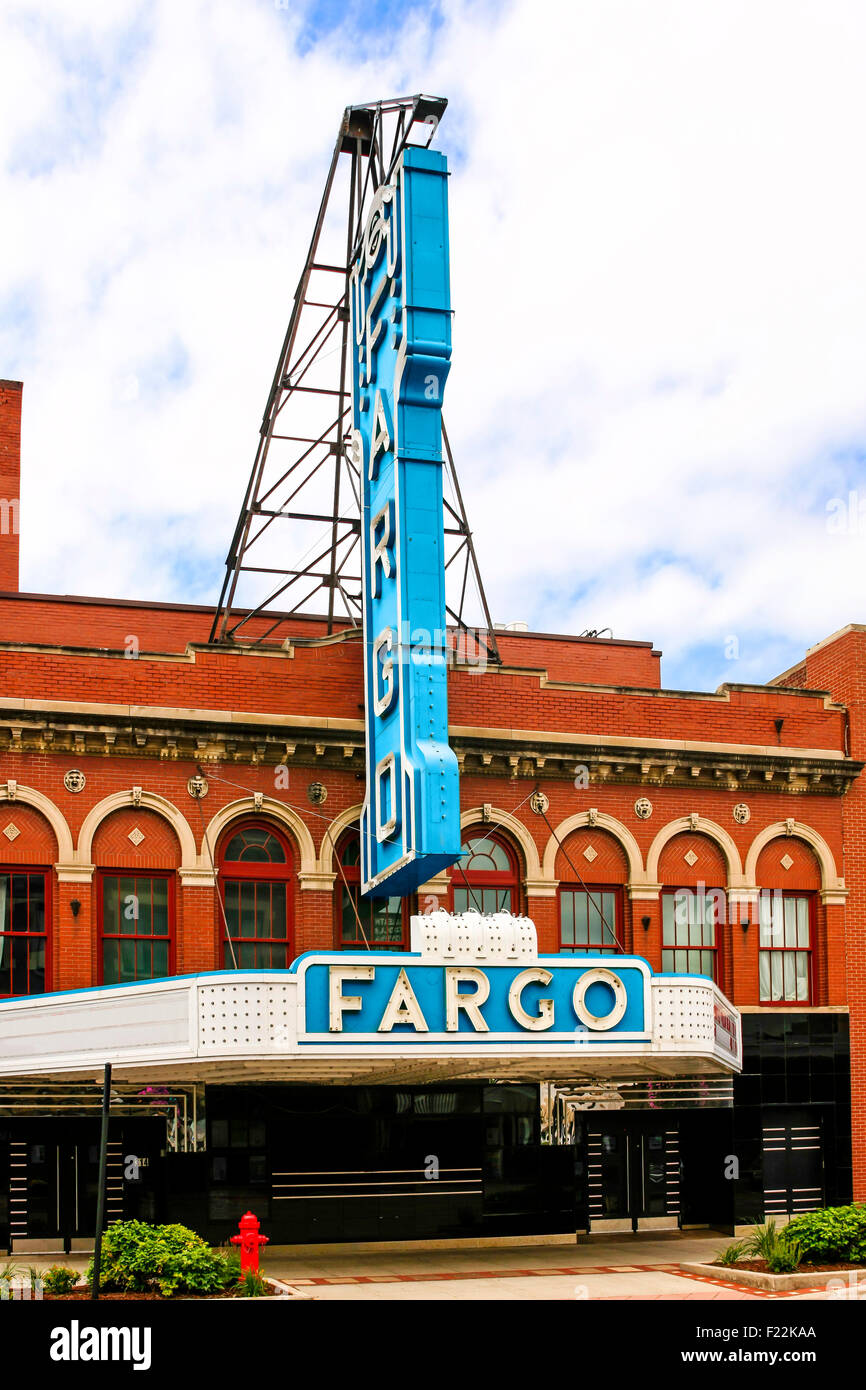 Fargo north dakota broadway hi-res stock photography and images - Alamy