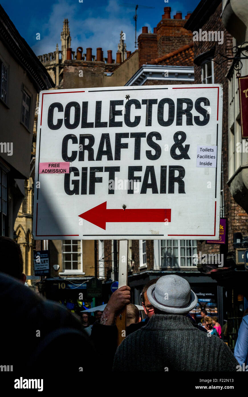 Collectors Sign High Resolution Stock Photography and Images - Alamy
