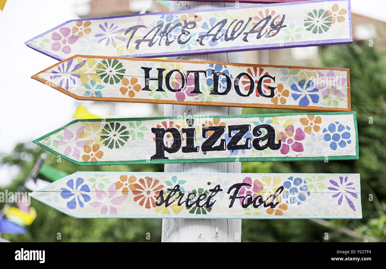 Signal pizza and burger, detail of an information signal, fast food ...