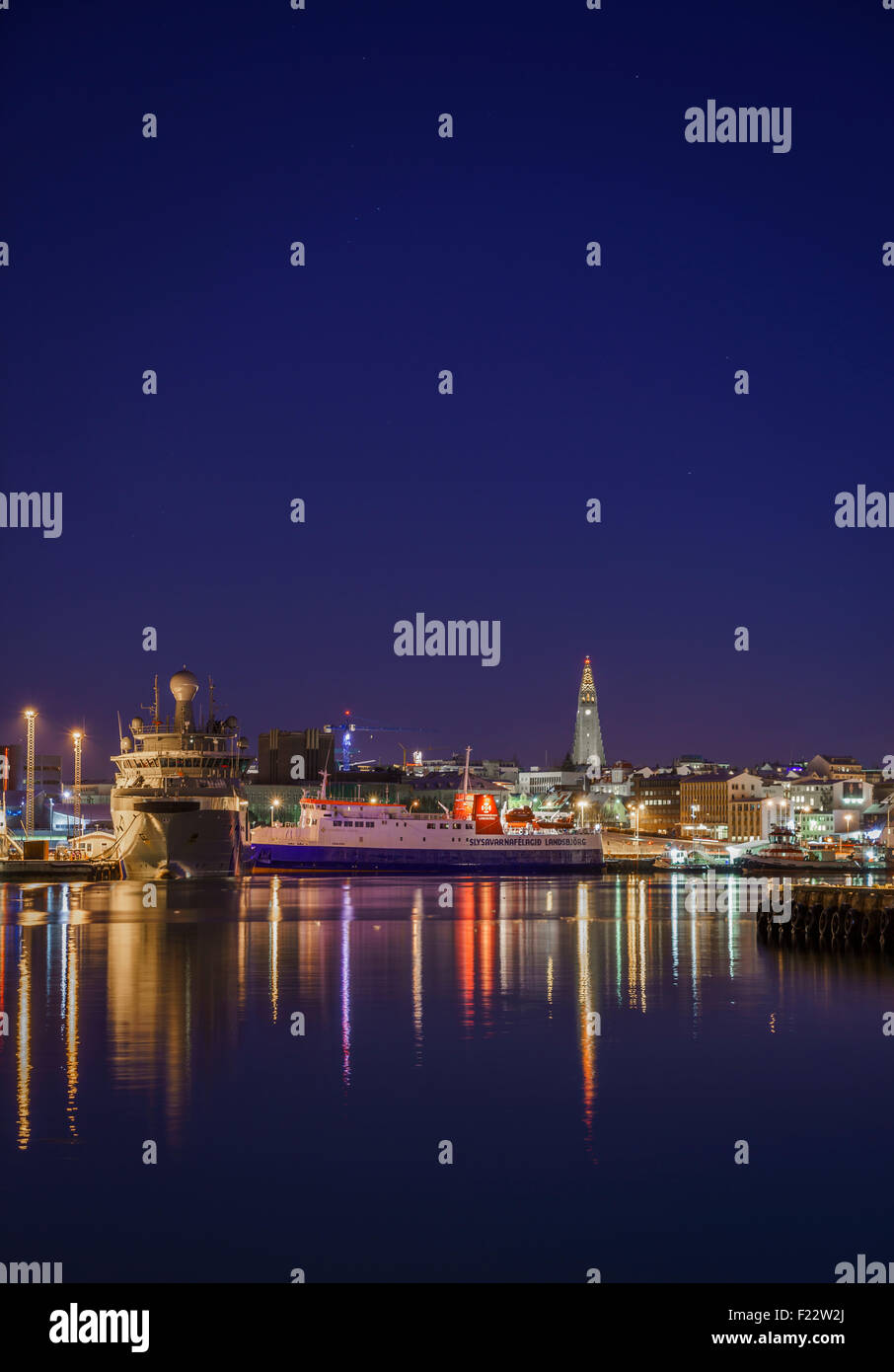 Reykjavik Skyline Stock Photos & Reykjavik Skyline Stock Images - Alamy