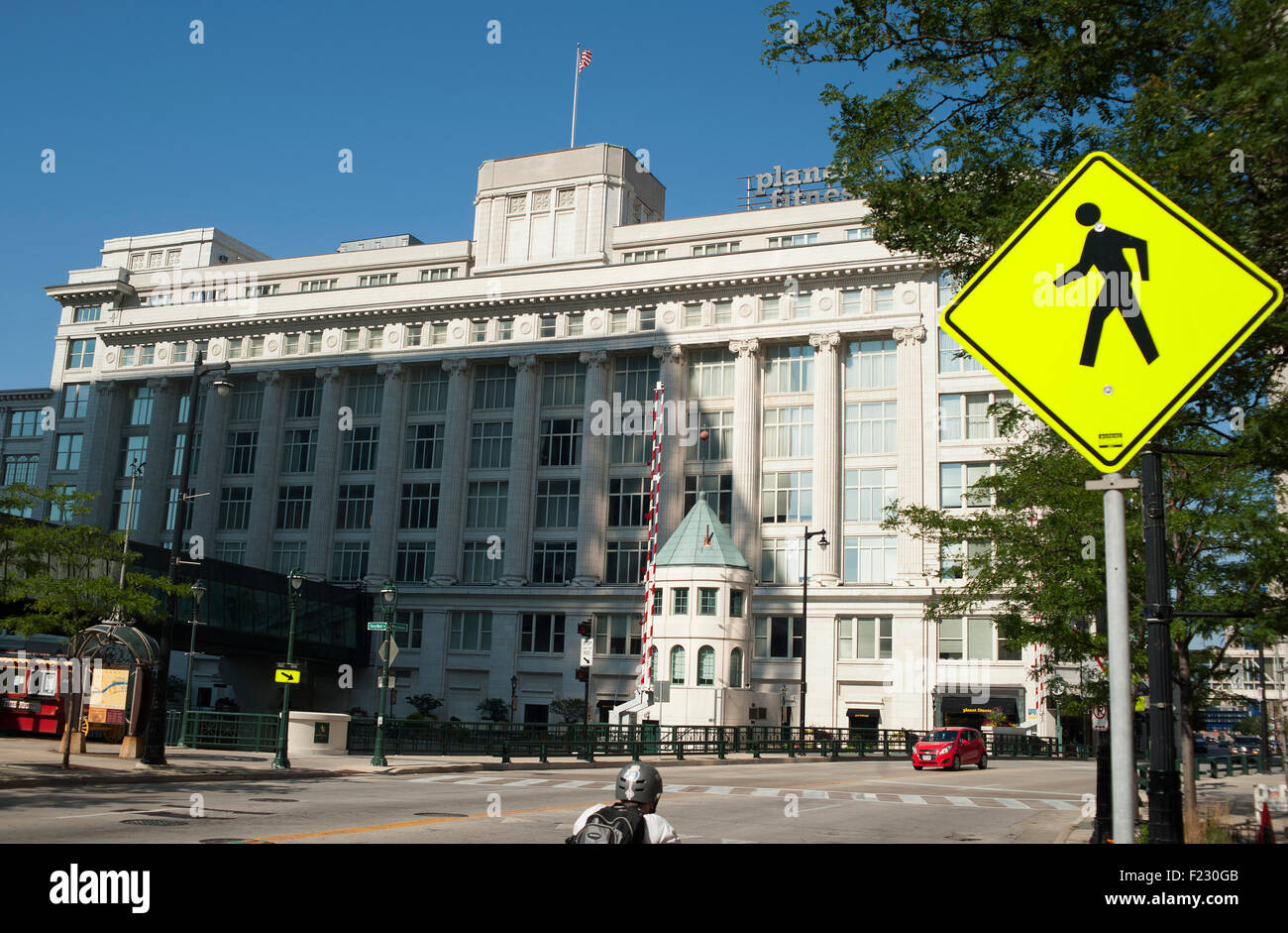 Road signs, Milwaukee, Wisconsin, USA Stock Photo - Alamy