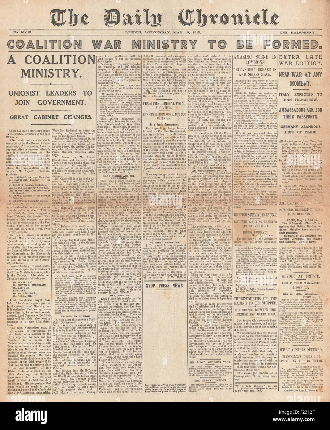 The Daily Chronicle Stock Photos & The Daily Chronicle Stock Images - Alamy