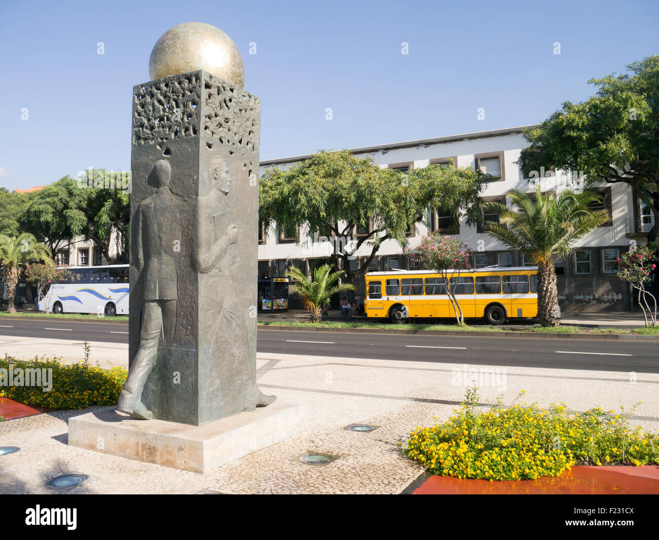 The statue of Dr Alberto Joao Cardoso Goncalves Jardimon, Funchal ...