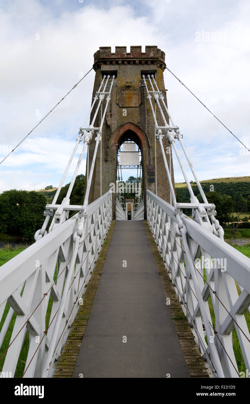 Chainbridge, suspension bridge over the River Tweed, on the Southern ...