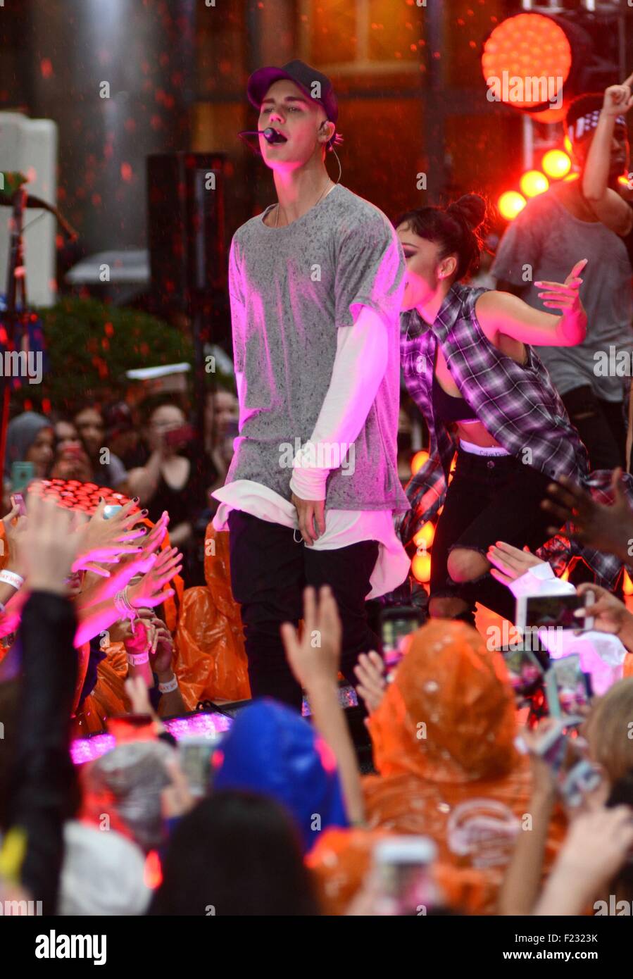 New York, NY, USA. 10th Sep, 2015. Justin Bieber on stage for NBC Today ...