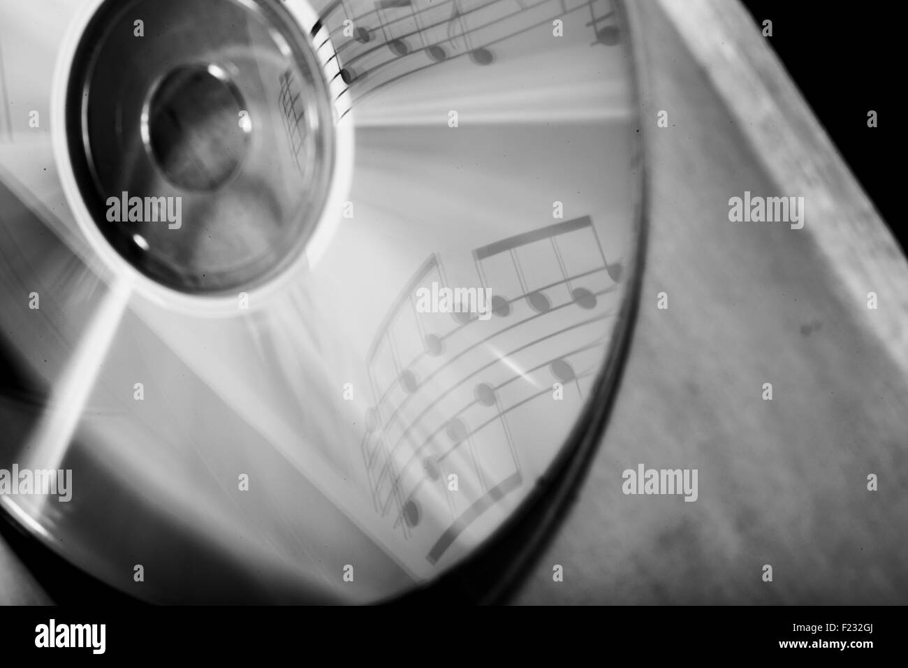 cd and musical notes Stock Photo - Alamy
