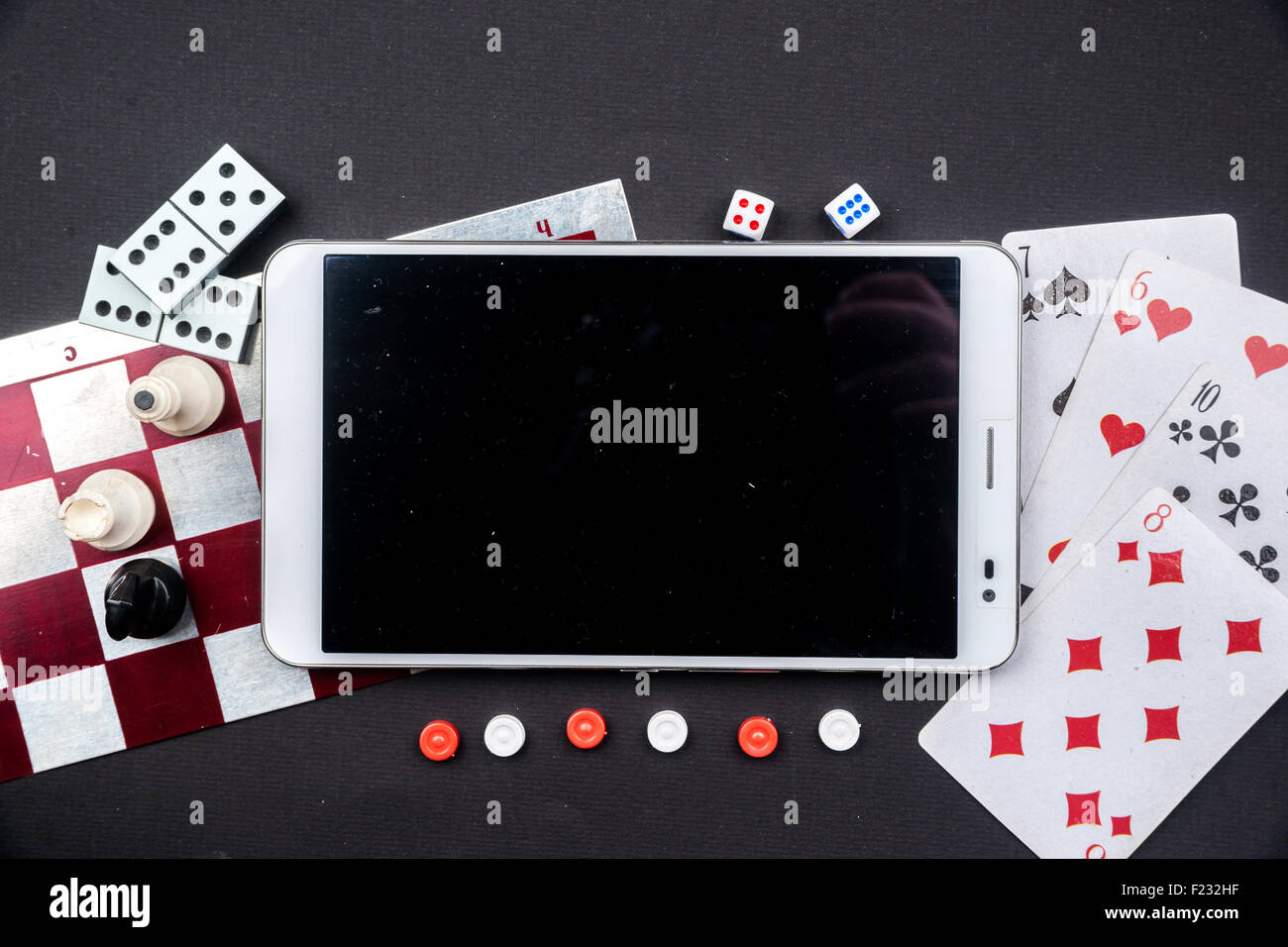 Pile computer games hi-res stock photography and images - Alamy