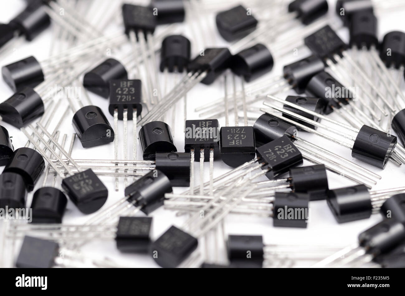 Bipolar transistors batch. Close up photo Stock Photo - Alamy Bipolar transistors batch. Close up photo Stock Photo - Alamy