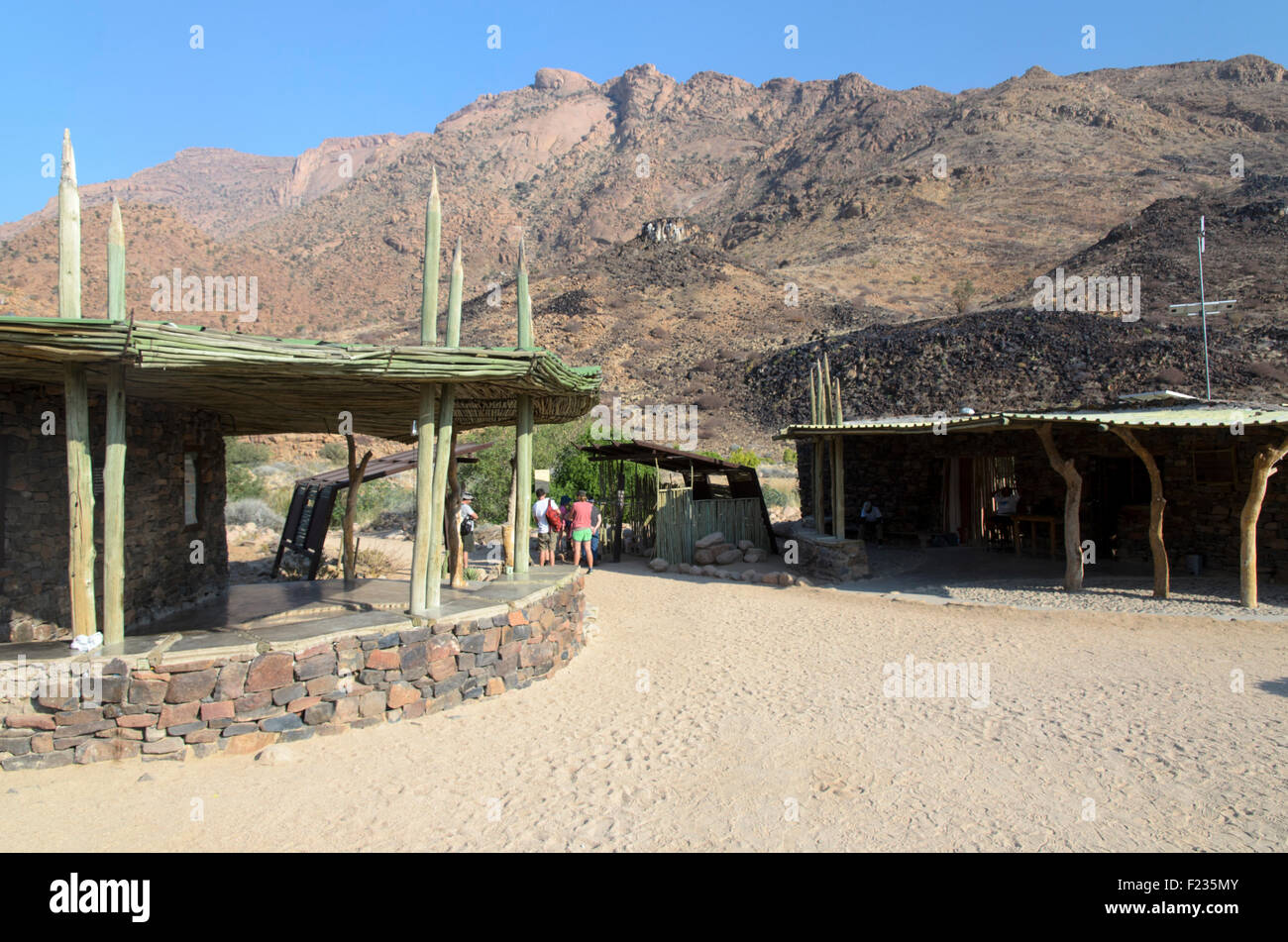 White lady of brandberg hi-res stock photography and images - Alamy