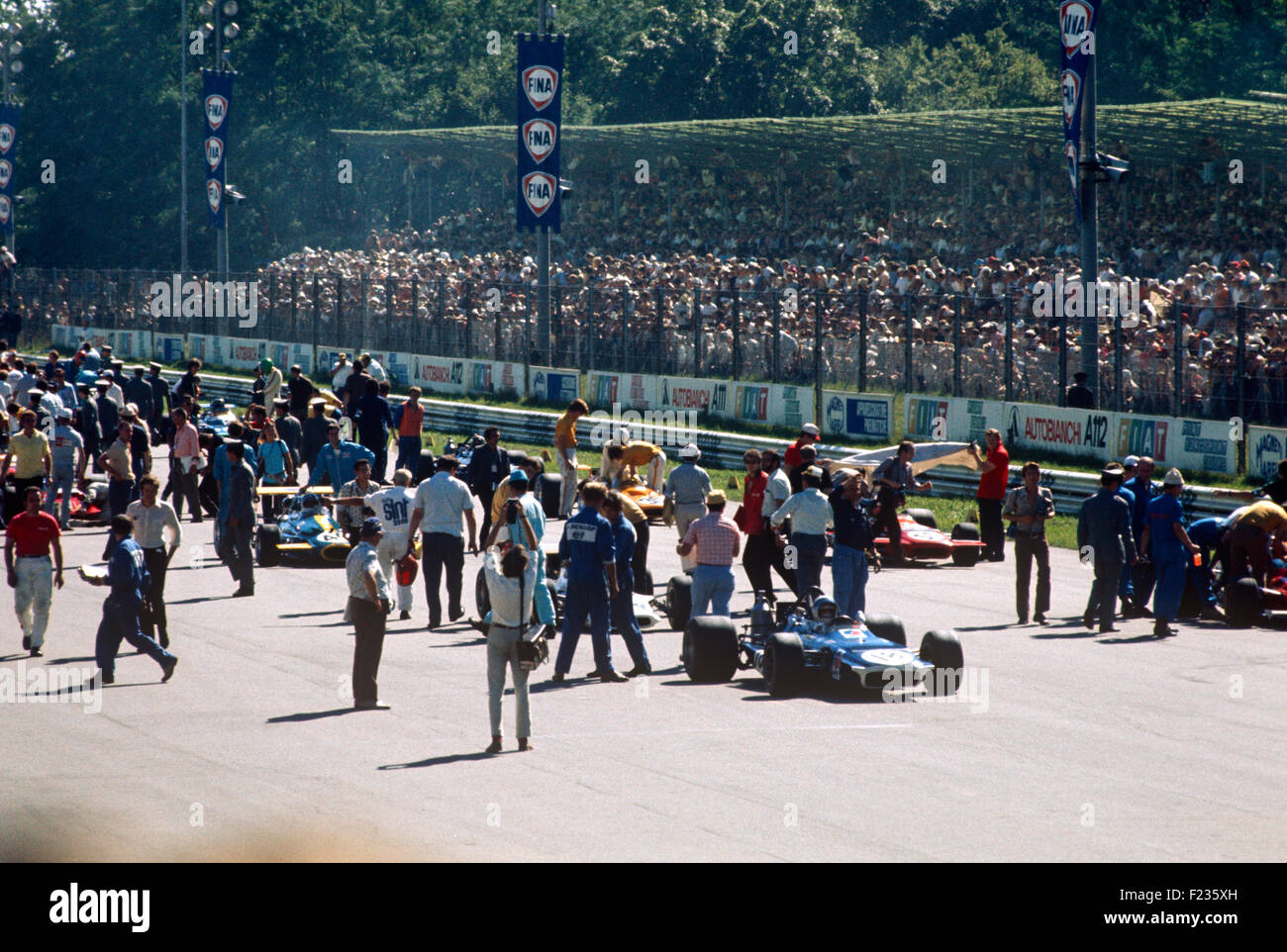 F1 grand prix starting grid hi-res stock photography and images - Alamy