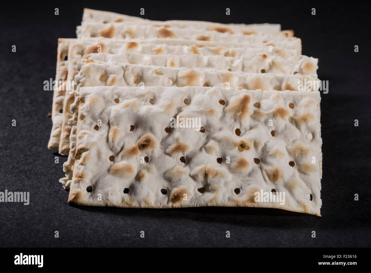 Unleavened hi-res stock photography and images - Alamy