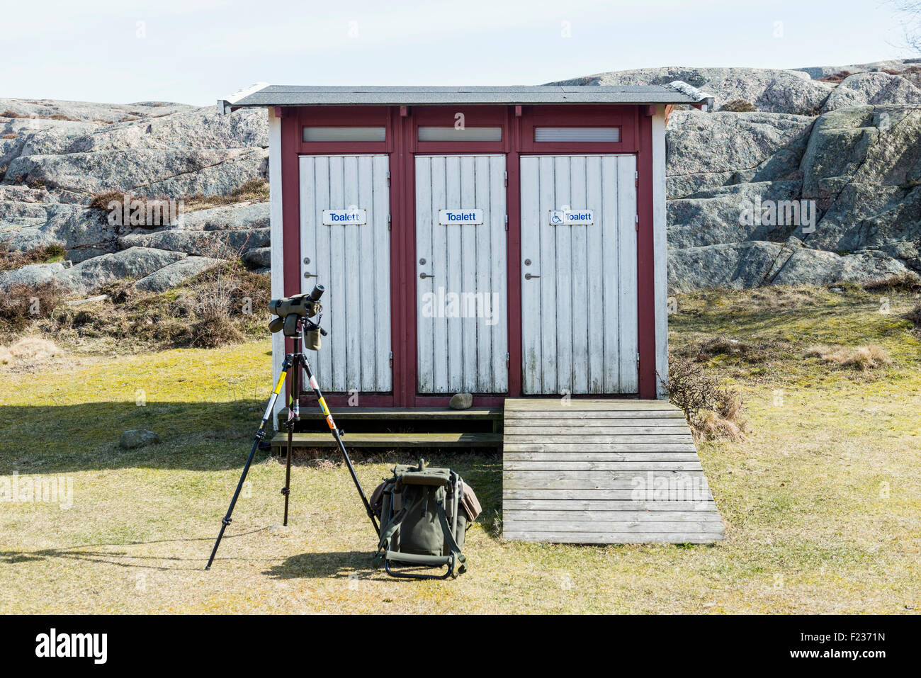 Outhouse privy hi-res stock photography and images - Alamy