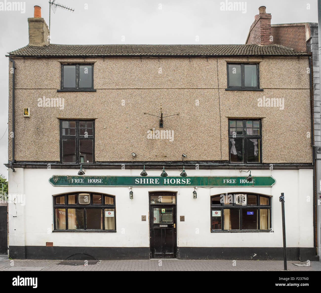 Shire Horse pub, Kettering Stock Photo - Alamy
