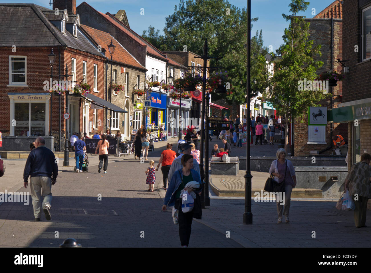 High street King street Thetford Stock Photo - Alamy
