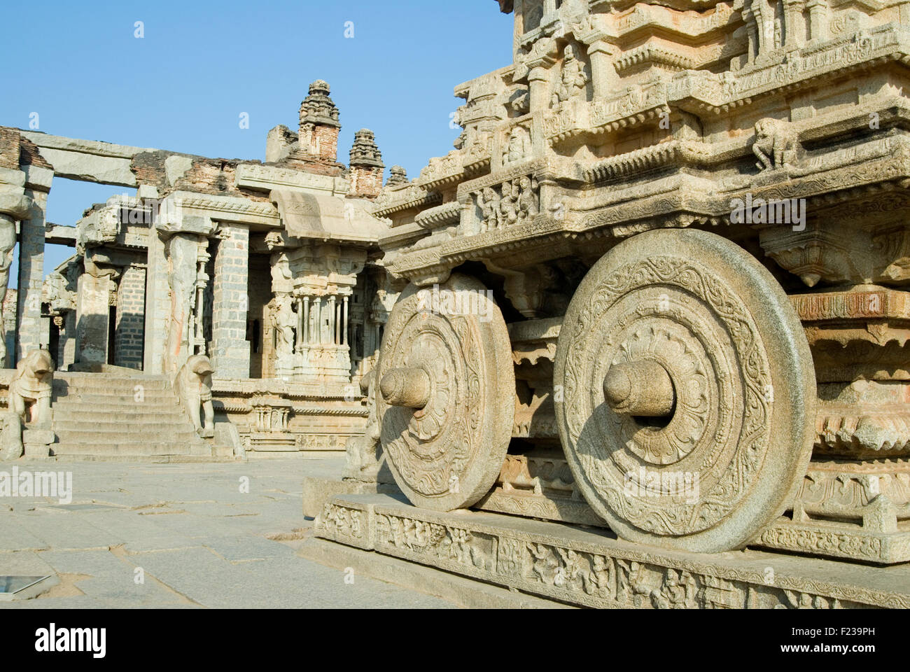 INDIA,KARNTKA,HAMPI VITHAL TEMPLE Stock Photo - Alamy