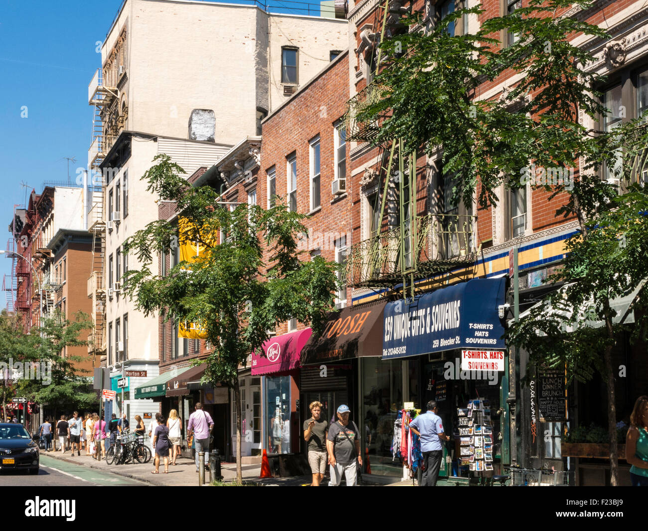 Bleecker Street Scene in Greenwich Village, NYC Stock Photo - Alamy