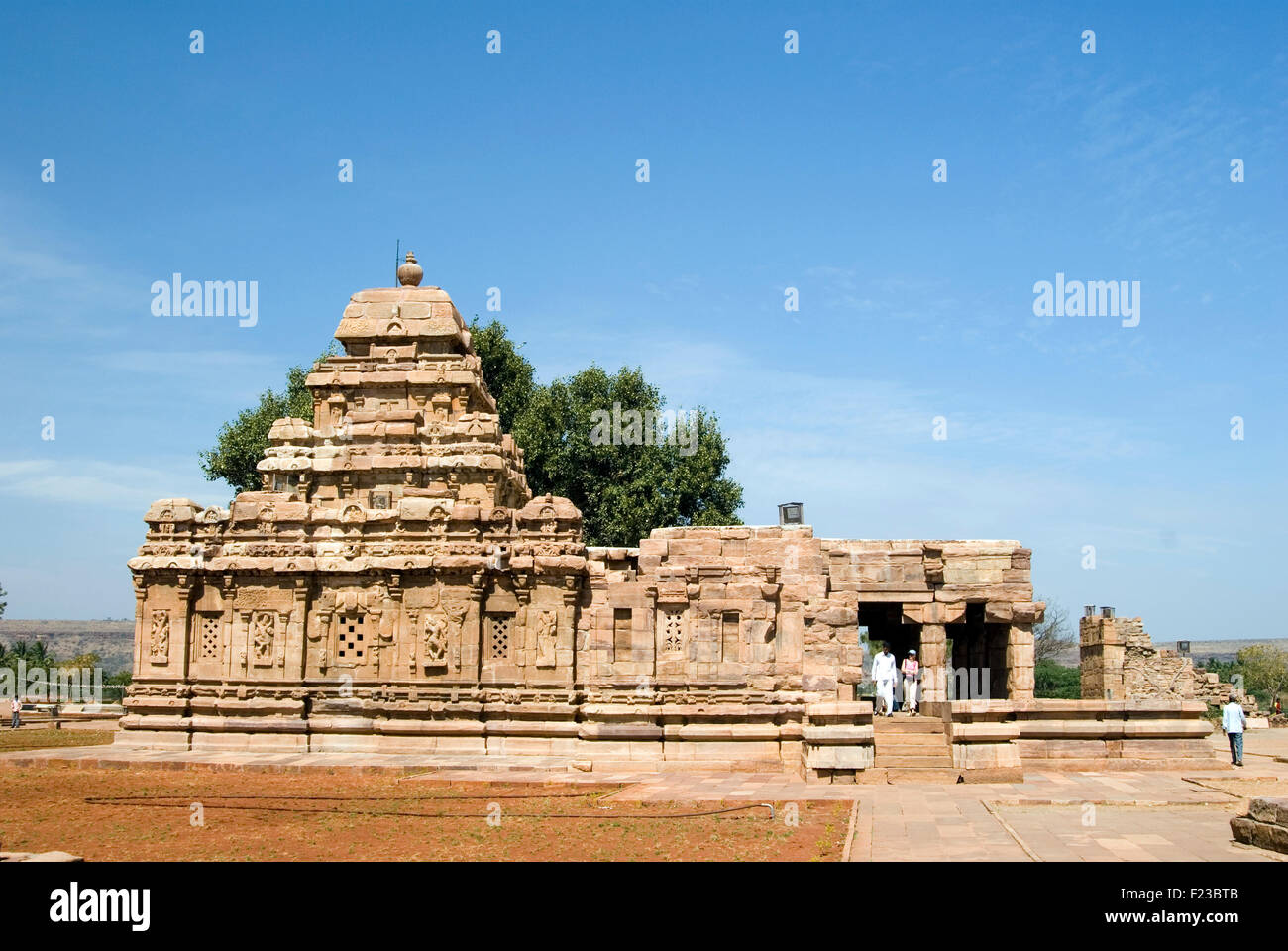 INDIA,KARNATKA,PATTADAKAL TEMPLE AT PATTADAKAL Stock Photo - Alamy