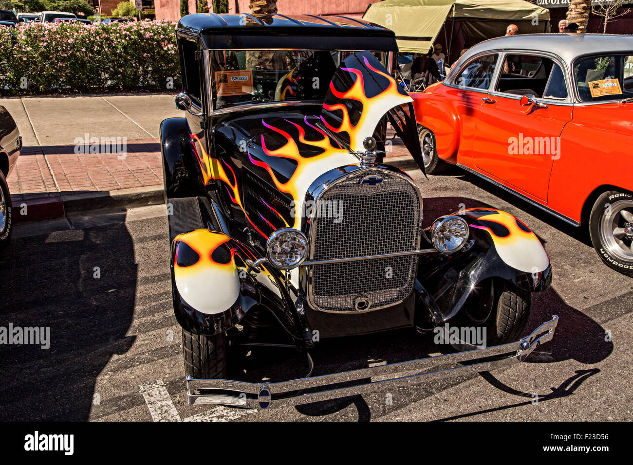 Hot rod flames hi-res stock photography and images - Alamy