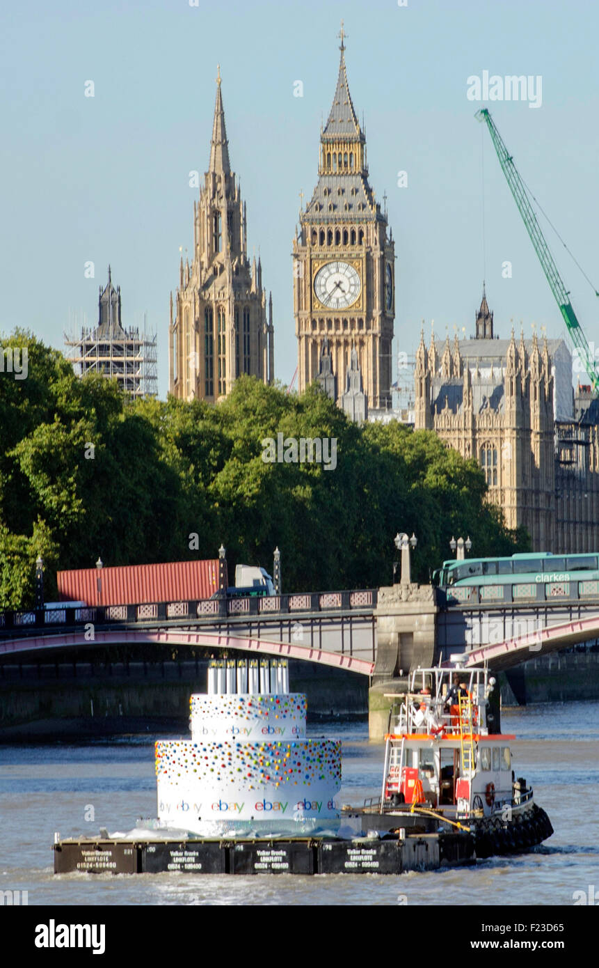 Big ben cake hi-res stock photography and images - Alamy