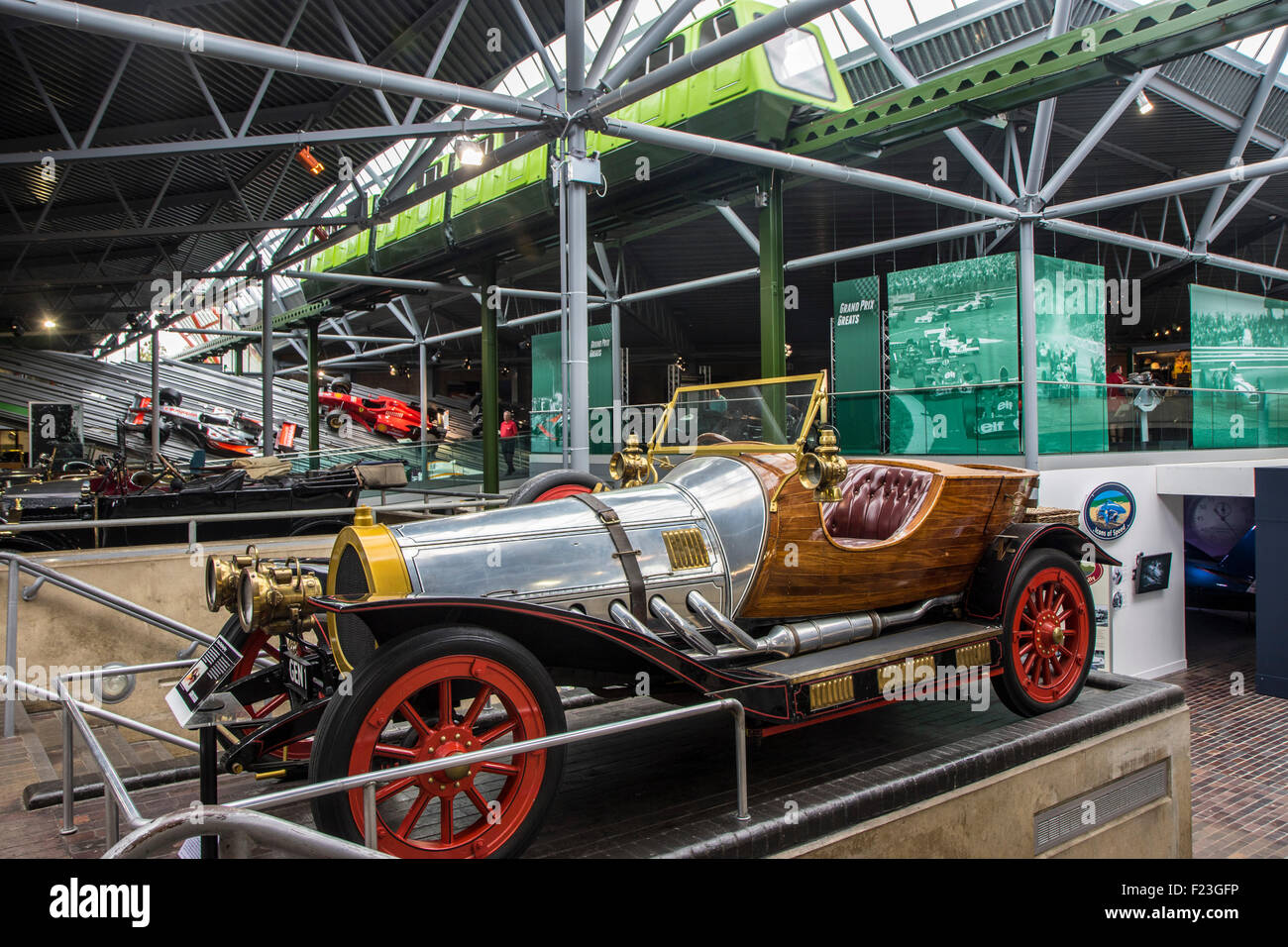 Beaulieu abbey palace hi-res stock photography and images - Alamy