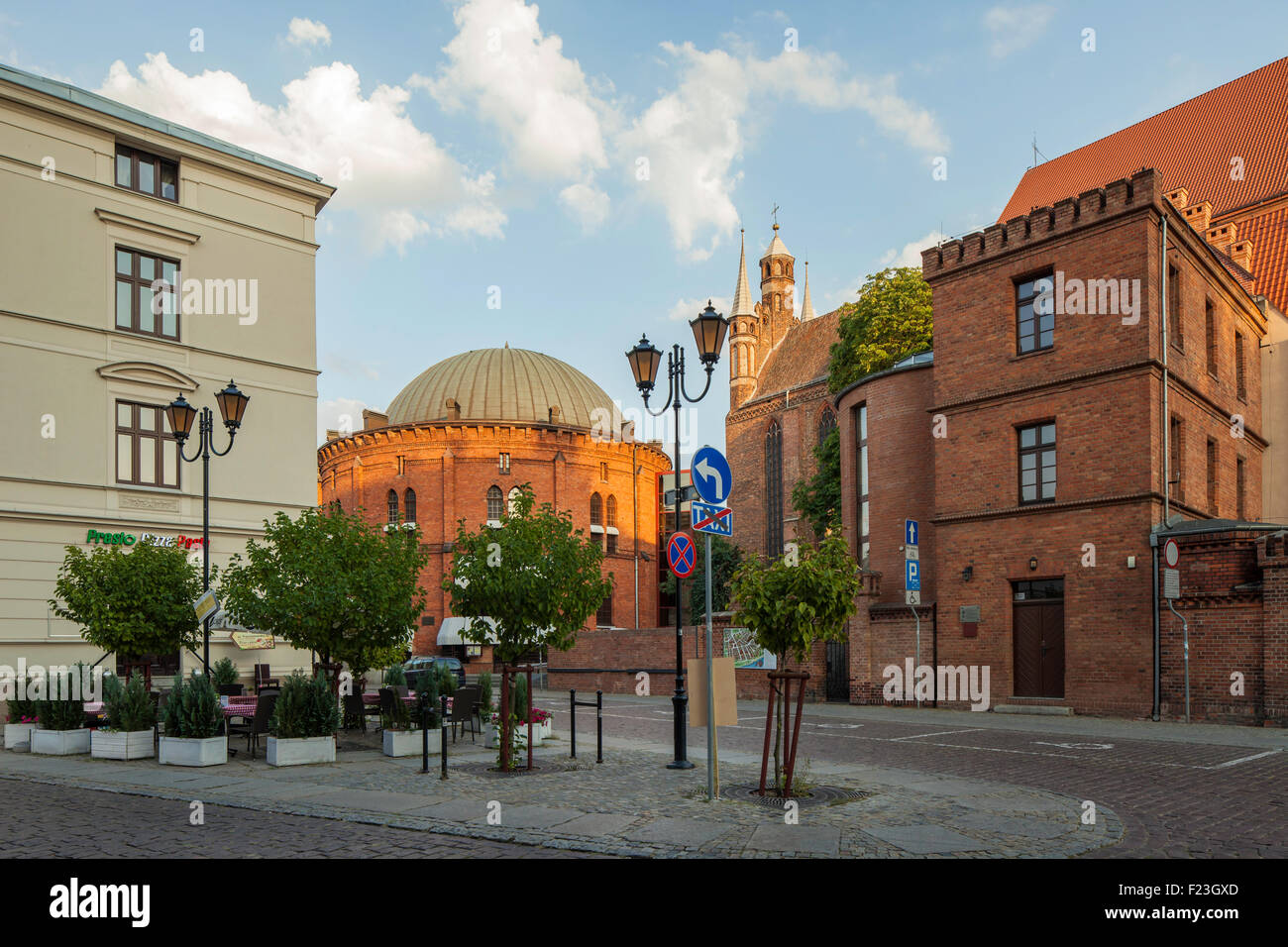 Summer afternoon in Torun old town, Poland. [UNESCO World Heritage Site ...