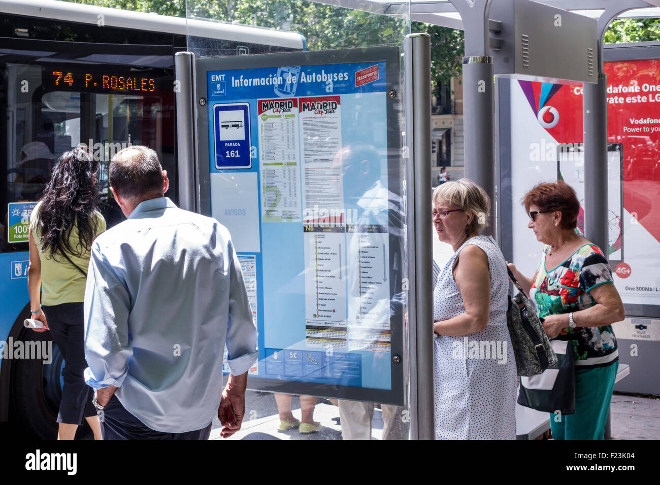 Emt madrid hi-res stock photography and images - Alamy